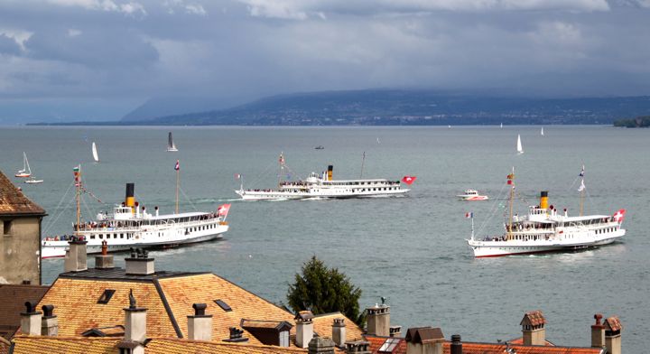 2025: See Historic Lake Geneva Paddle Steamers at the Naval Parade