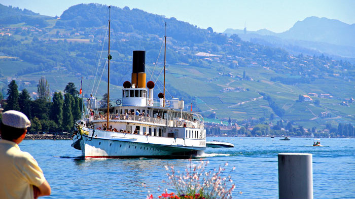 2022 Lake Geneva Boats: Spring Pleasure Cruises on Lac Léman